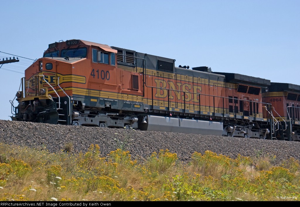 BNSF 4100
